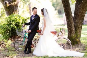 Real Weddings Wednesday: Presenting Heidi & Joe - Real Weddings Magazine