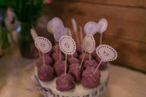 Real Weddings Wednesday: Presenting Heidi & Joe - Real Weddings Magazine