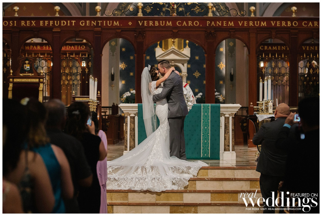 Angela & Jason - Real Weddings Magazine
